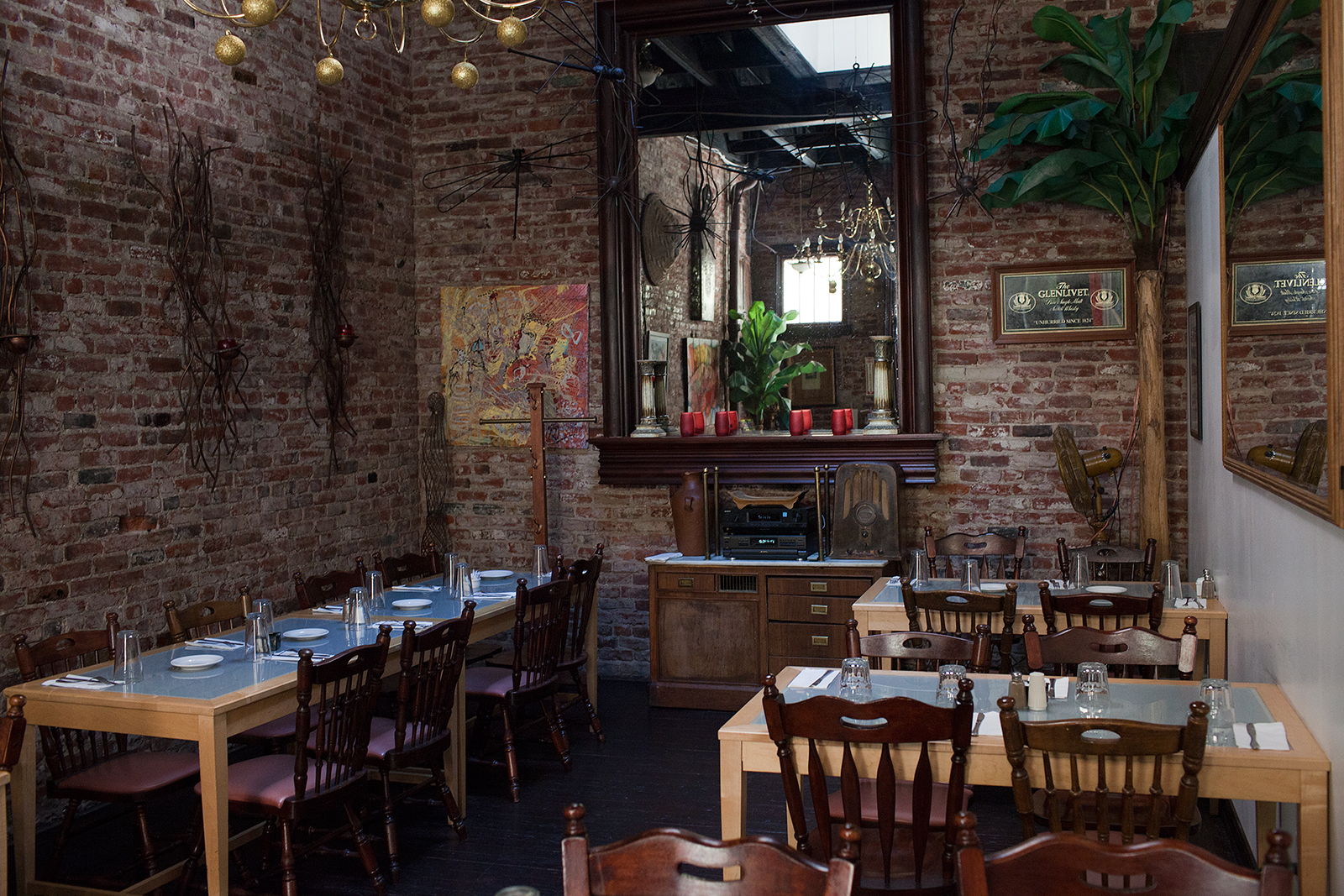 Passion Cafe Restaurant Info and Reservations